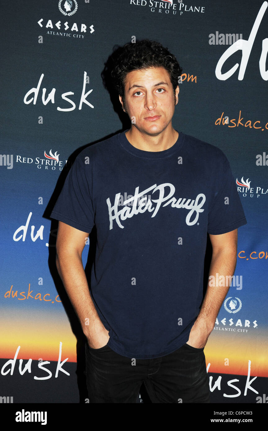 Arthur Kade Model Alessandra Ambrosio hosted Dusk's one-year ...