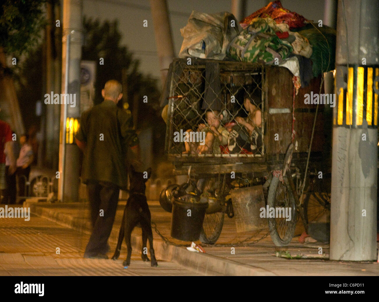 No kids in cages hi-res stock photography and images - Alamy