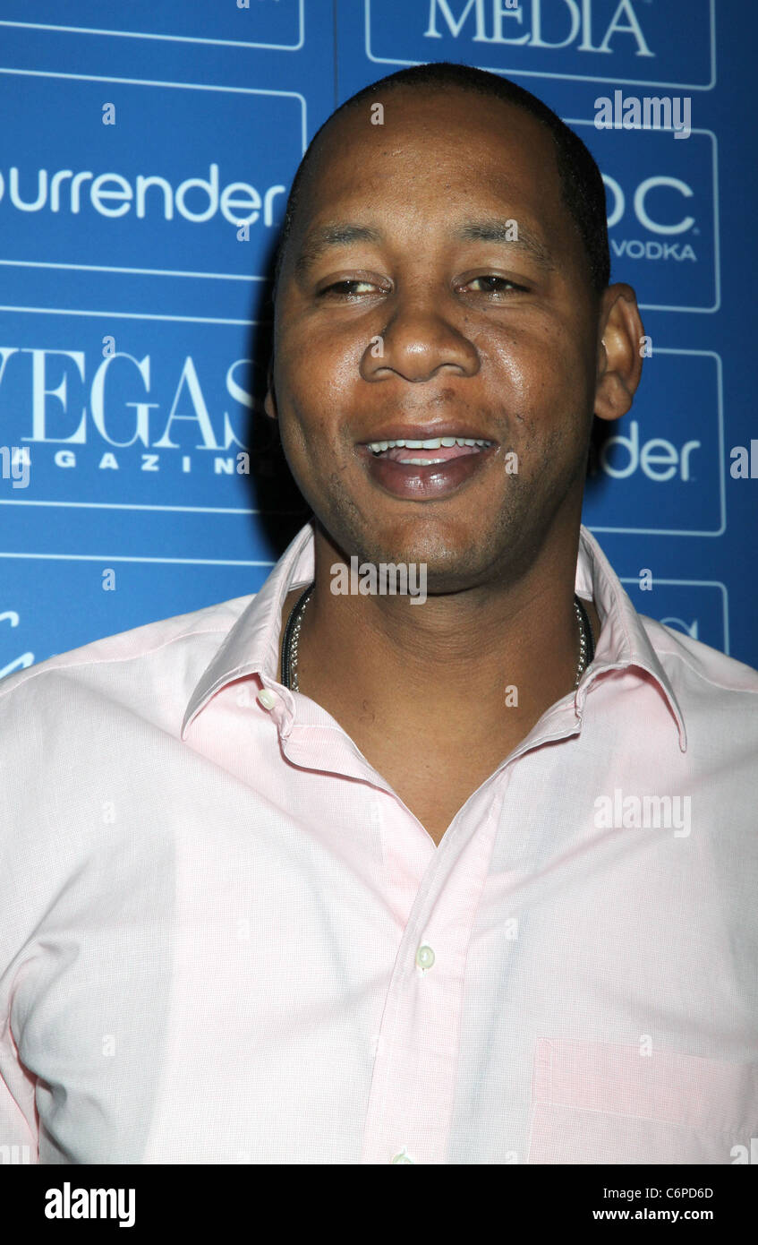 Mark Curry Kardashian sisters host Vegas Magazine's 7th Anniversary ...