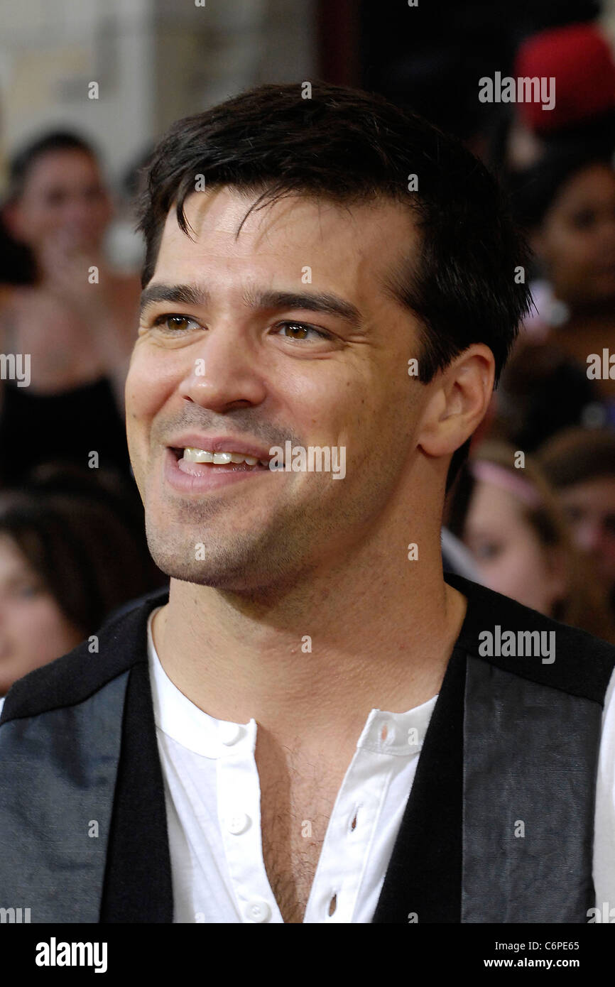 Chris crippin hi-res stock photography and images - Alamy