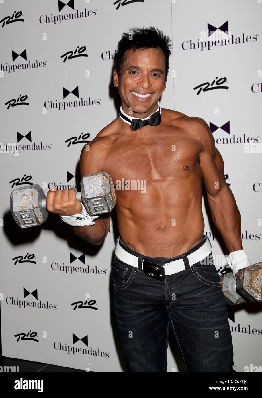 Jon Secada visits The Chippendales Las Vegas to promote his new CD ...