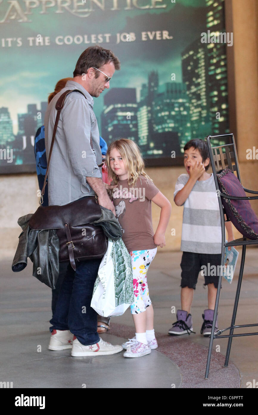 Hung star Thomas Jane out shopping with his kids at the grove Los ...