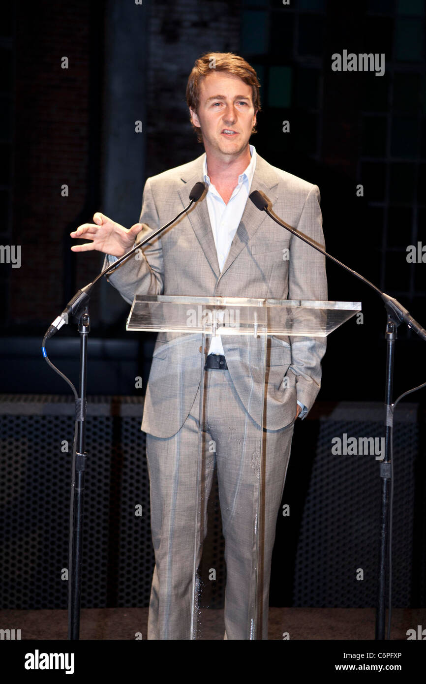 Edward Norton Friends of the Highline Summer Dinner Party held in New ...