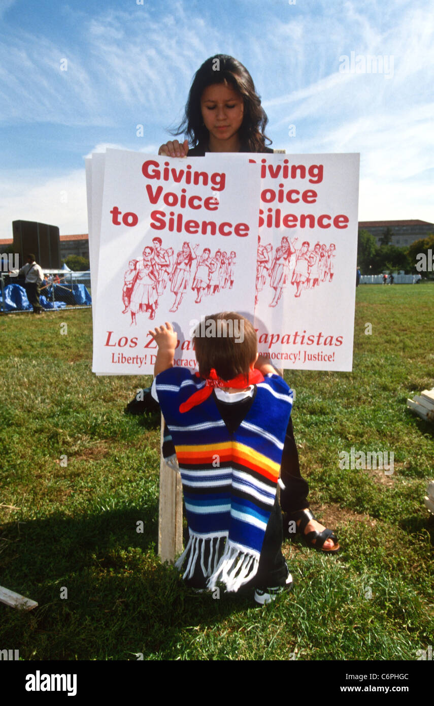 Thousands of Hispanic-Americans march demanding immigration rights ...