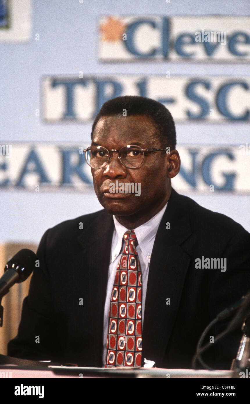 Gen. Julius Becton, CEO of DC Public schools February 14, 2007 In ...