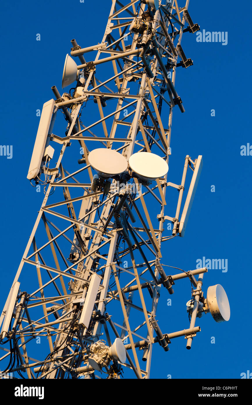 telecommunications transmitter mast Stock Photo - Alamy