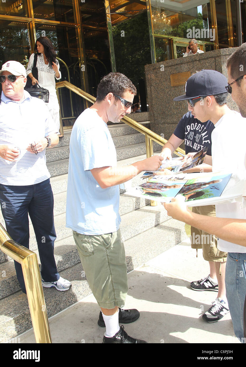 Adam Sandler leaving his hotel New York City, USA - 22.06.10 Stock ...