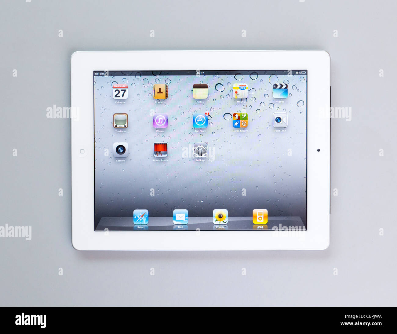 Apple 2 computer hi-res stock photography and images - Alamy