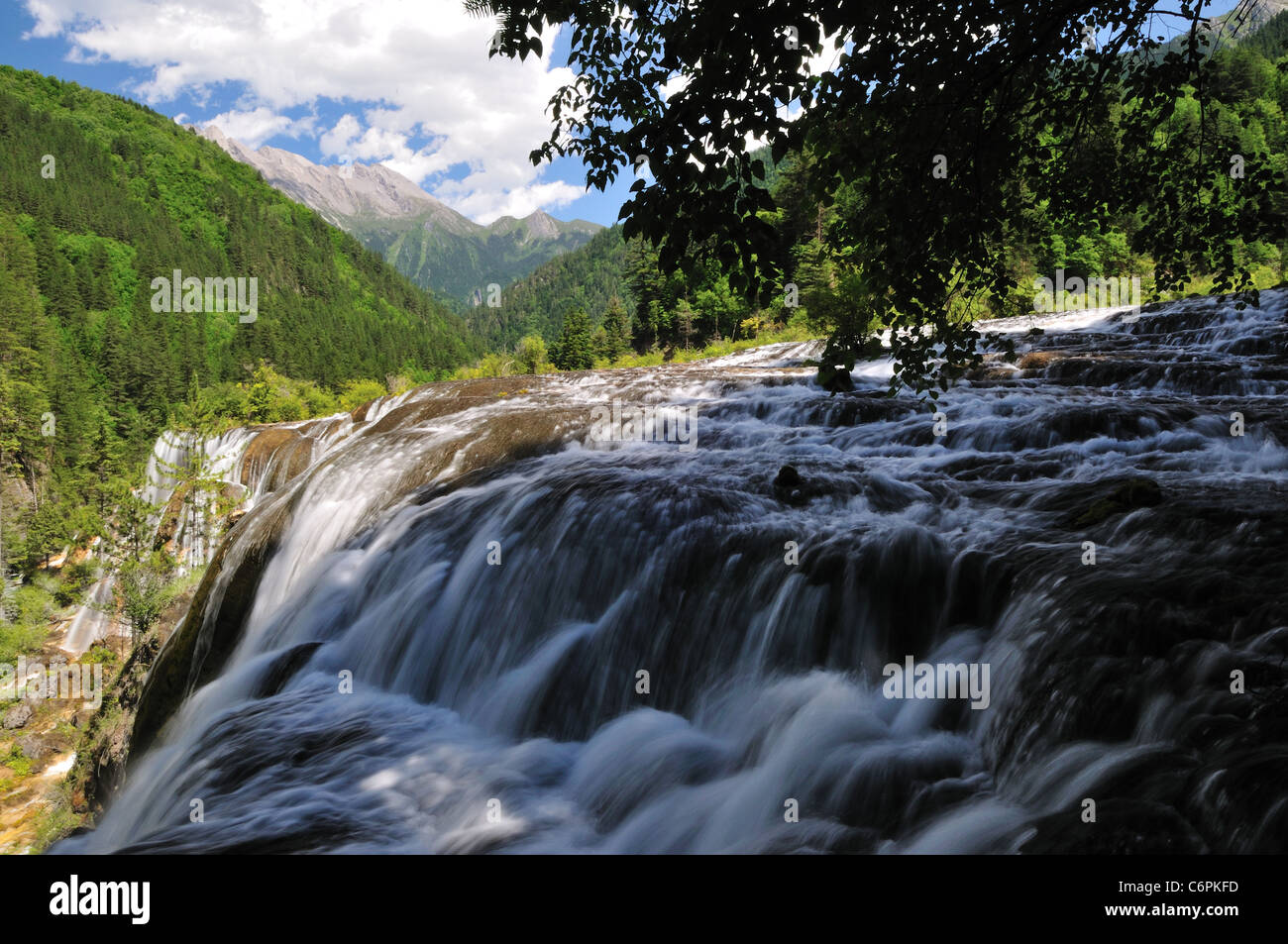 Pearl waterfalls hi-res stock photography and images - Alamy
