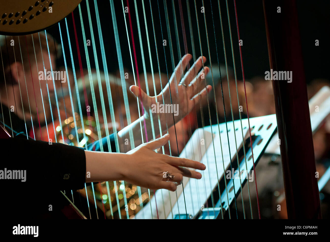 Harpist hands hi-res stock photography and images - Alamy