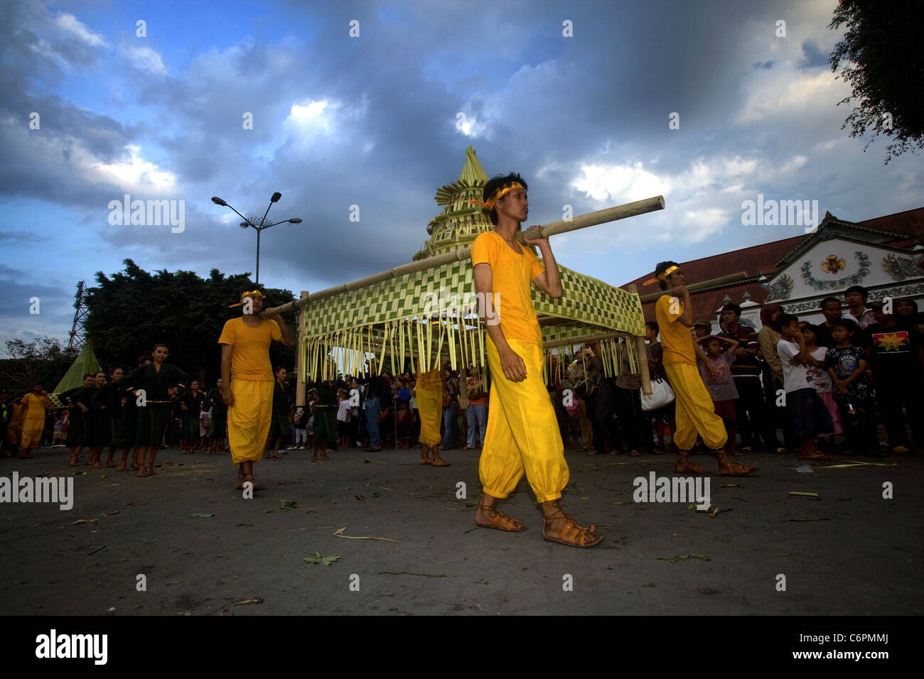 Gunungan Guards from Jogjakarta Stock Photo - Alamy