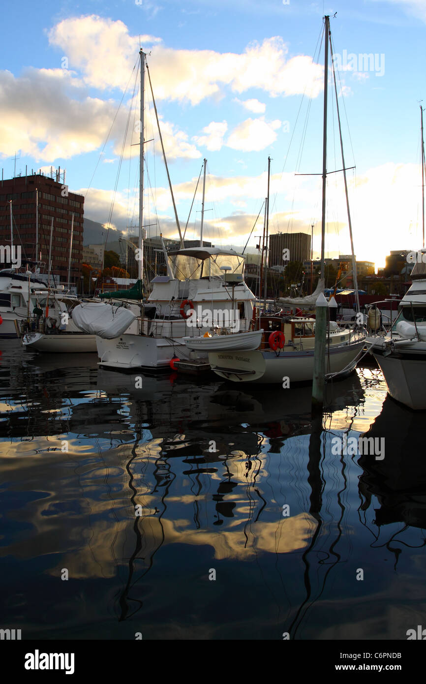 Tasmania hobart winter hi-res stock photography and images - Alamy