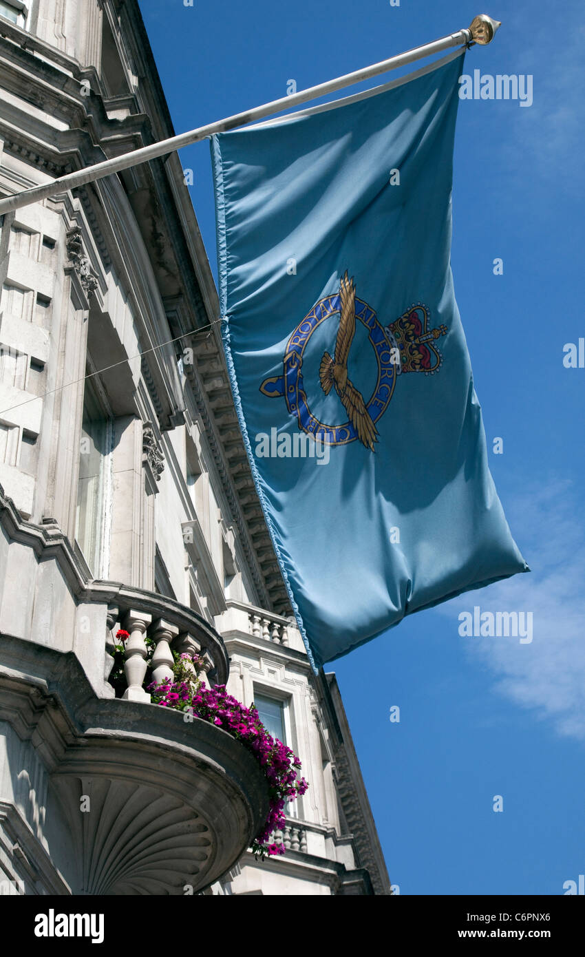 Royal Air Force Club, Piccadilly, London Stock Photo - Alamy