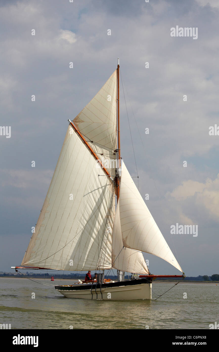 Sailing Smack High Resolution Stock Photography and Images - Alamy