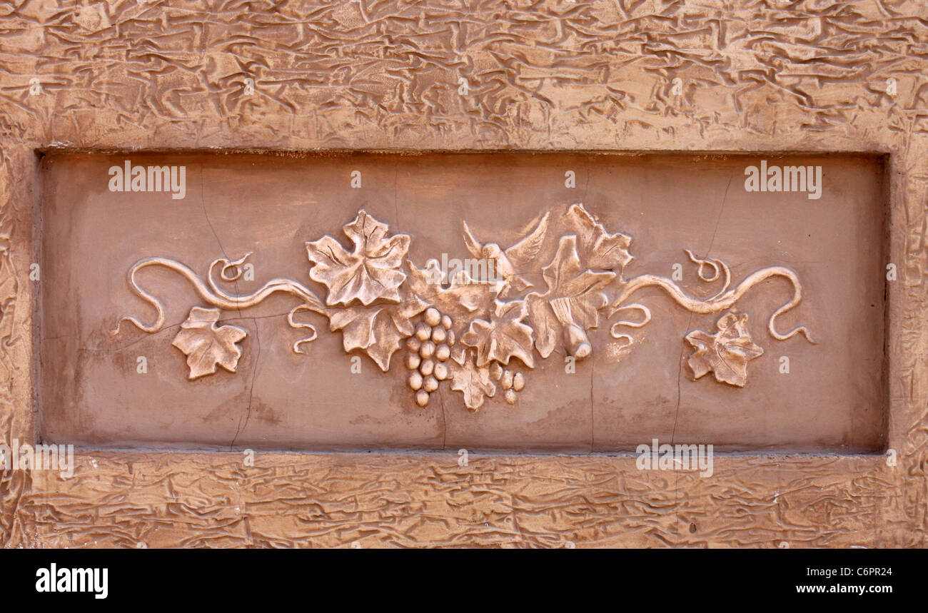 Bas relief architecture hi-res stock photography and images - Alamy