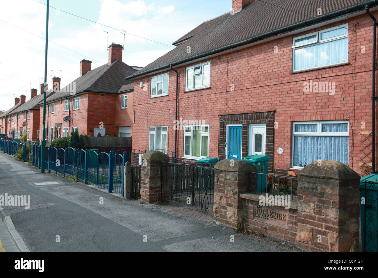 Local authority council houses hi-res stock photography and images - Alamy