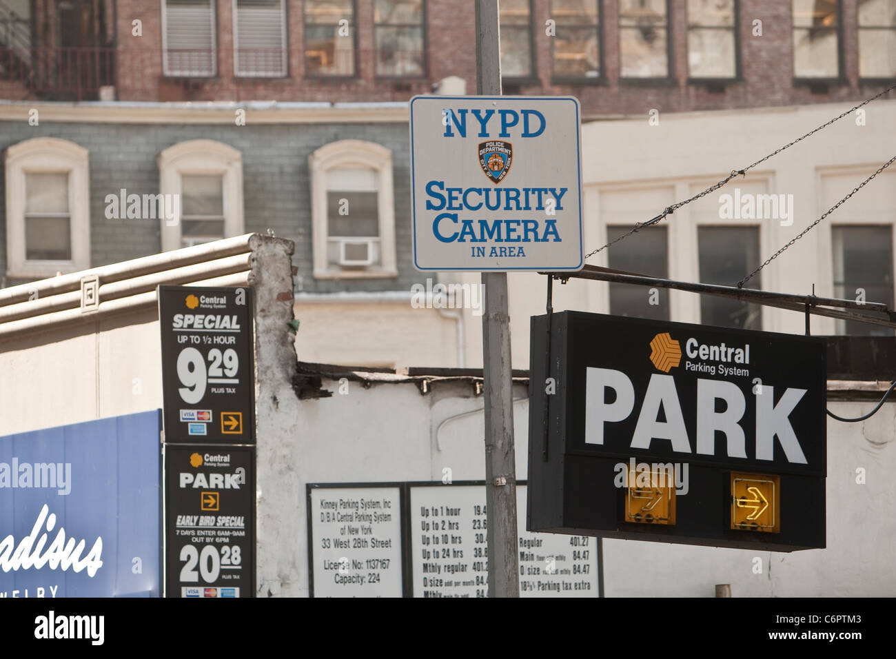 Nypd security camera hi-res stock photography and images - Alamy