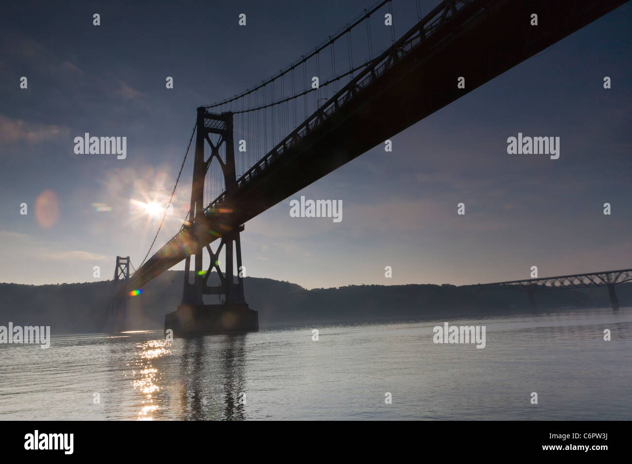Mid span of bridge hi-res stock photography and images - Alamy