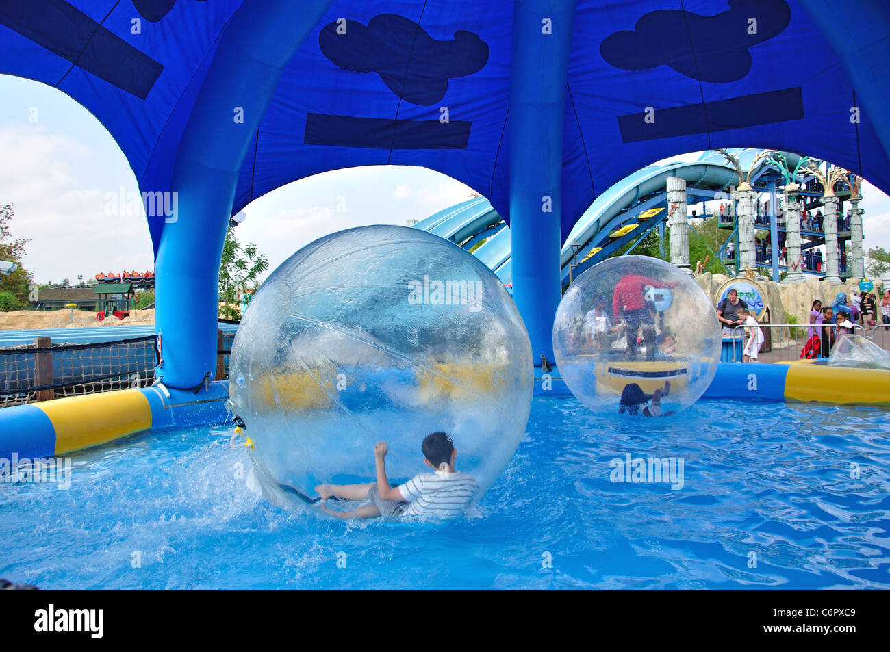 Big Bashing Balls Pool, Thorpe Park Theme Park, Chertsey, Surrey ...