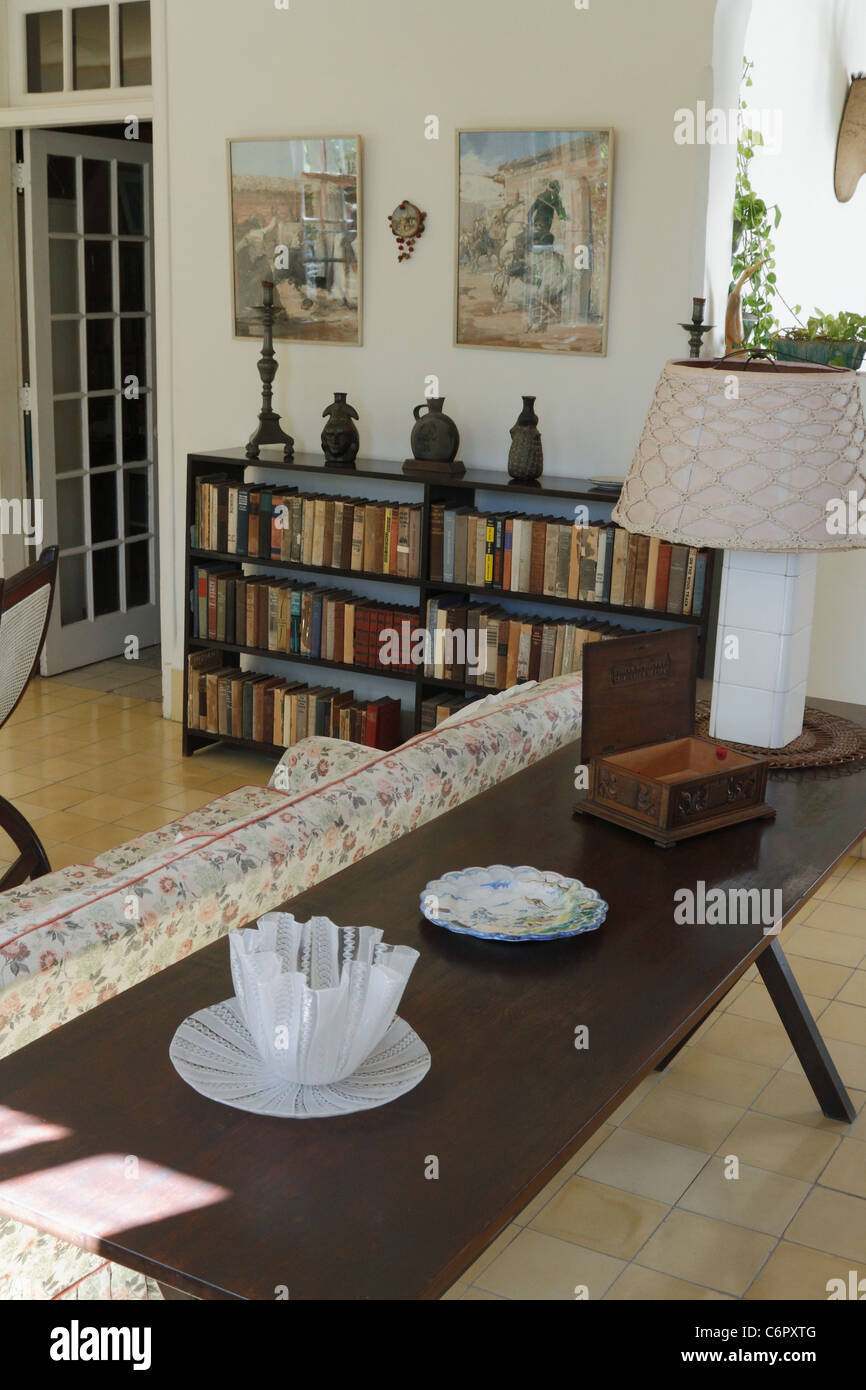 Hemingways House Cuba Stock Photos & Hemingways House Cuba Stock Images ...