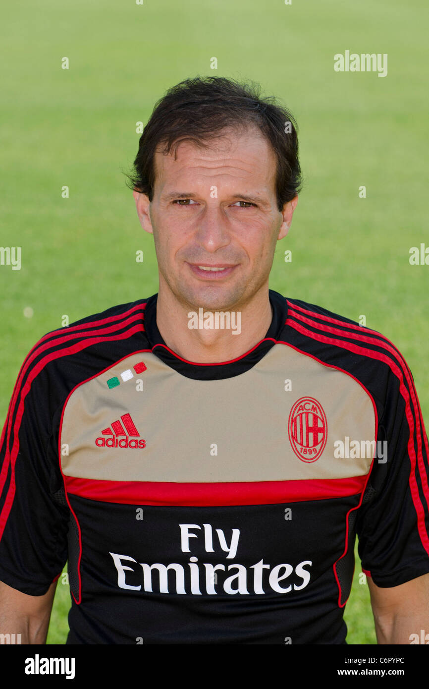 Ac milan team photo session in italy photo by aicfoto aflo hi-res stock ...