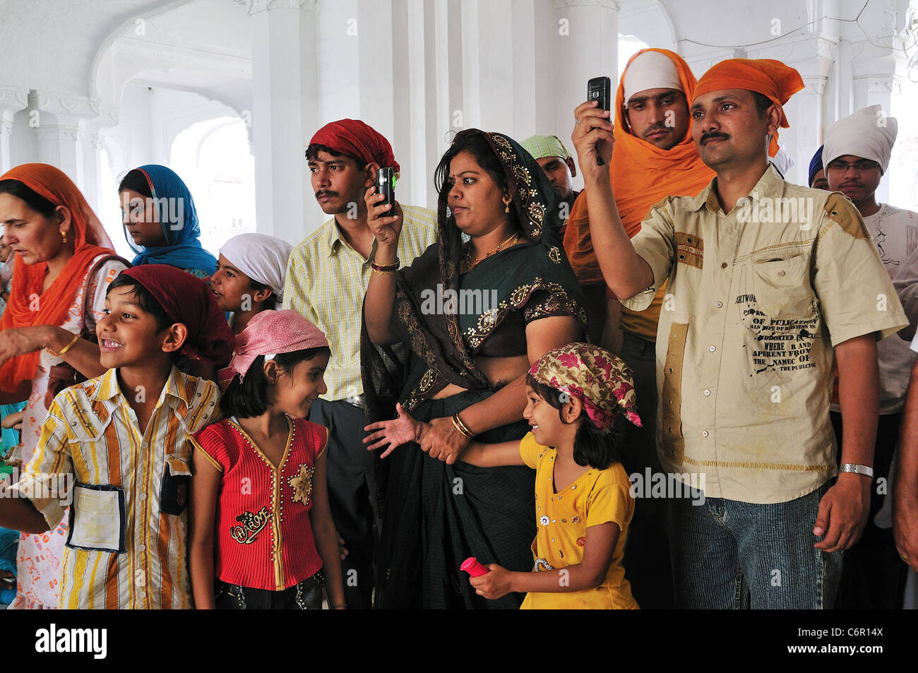 Entrance to golden temple hi-res stock photography and images - Alamy