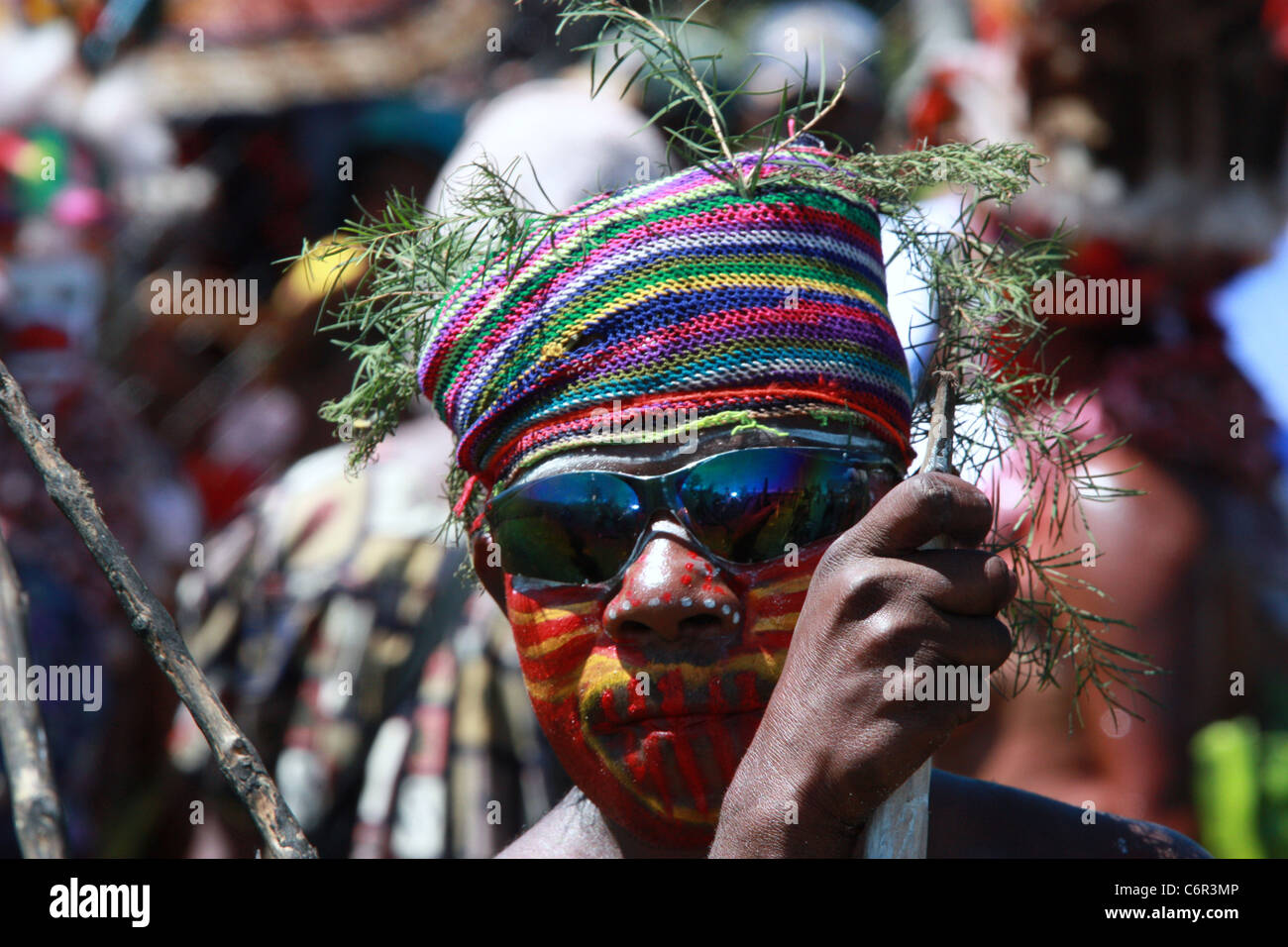 Papuan boy hi-res stock photography and images - Alamy