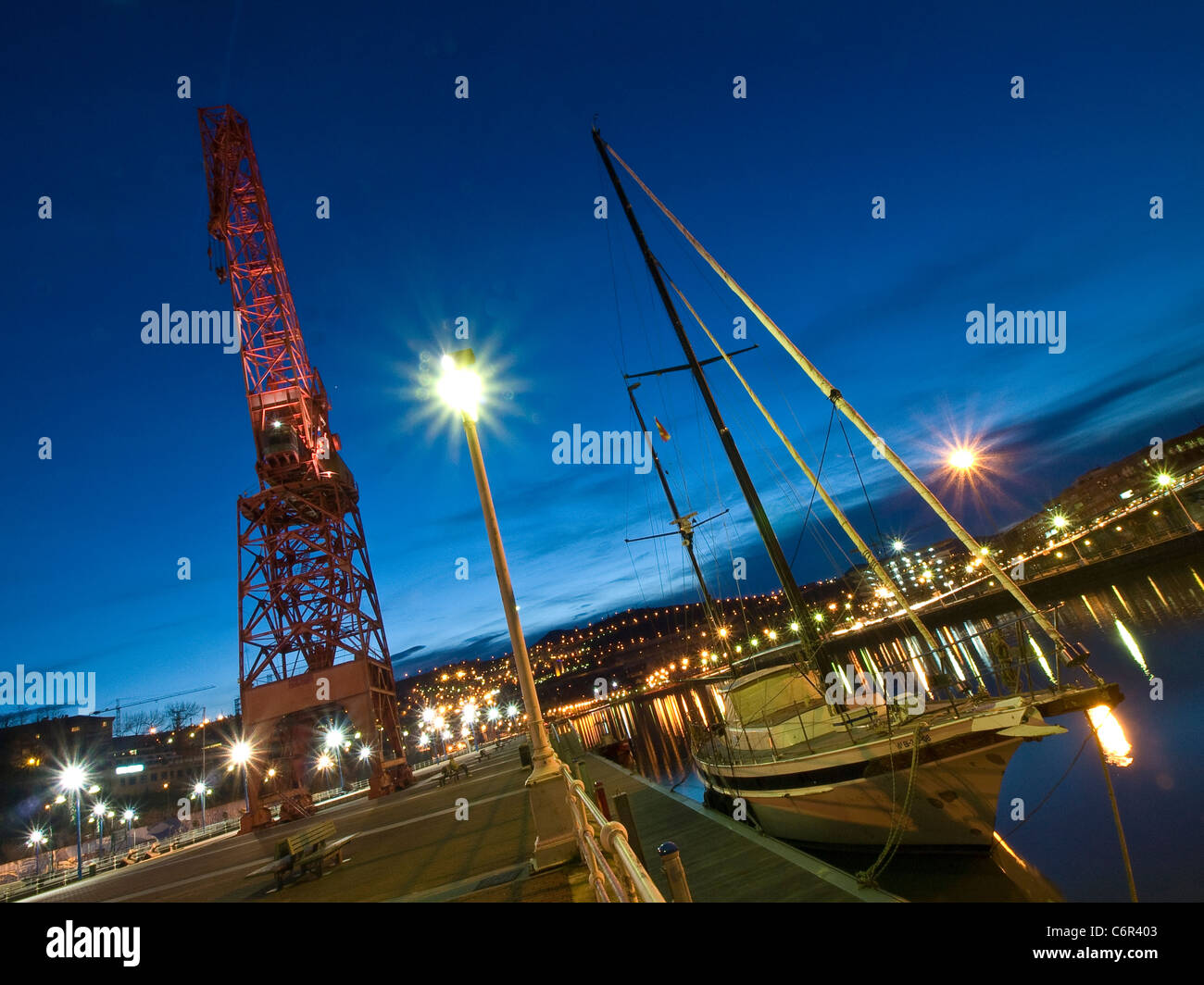 Bilbao port hi-res stock photography and images - Alamy