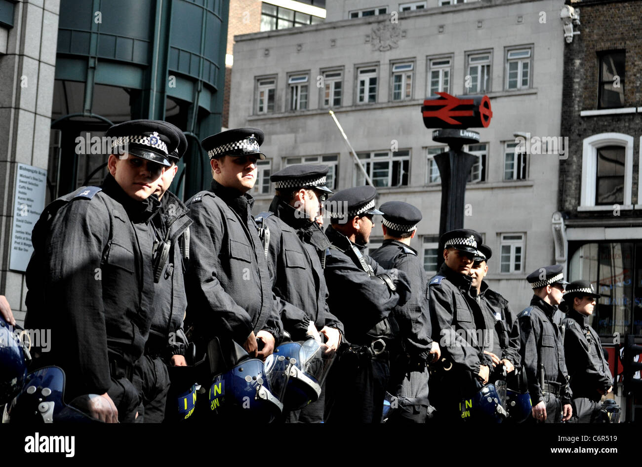 From far-right wing English Defense League protest and UAF counter ...