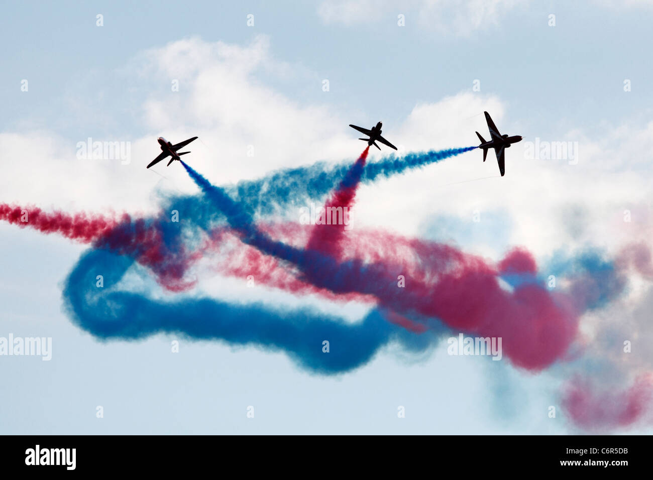 Red arrows uk aircraft colours hi-res stock photography and images - Alamy