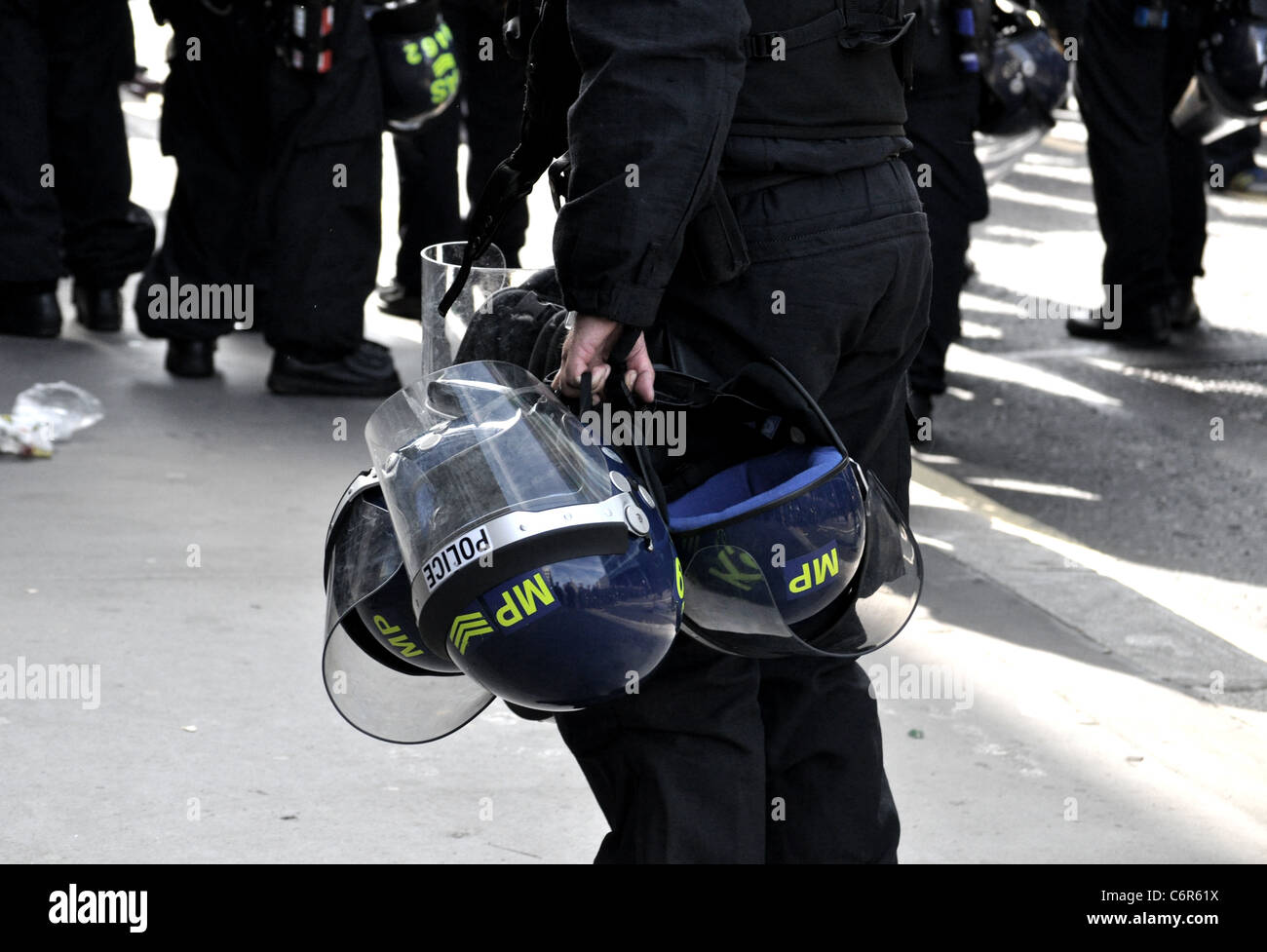 From far-right wing English Defense League protest and UAF counter ...