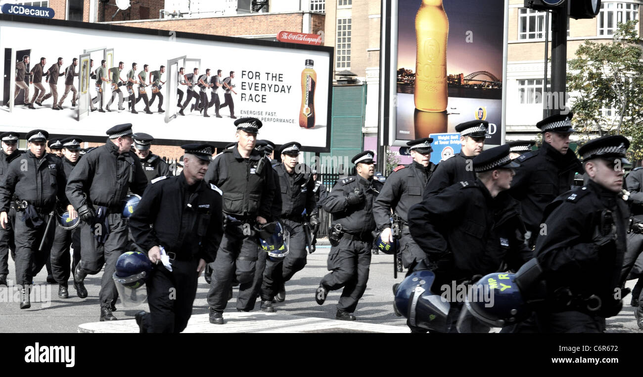 From far-right wing English Defense League protest and UAF counter ...