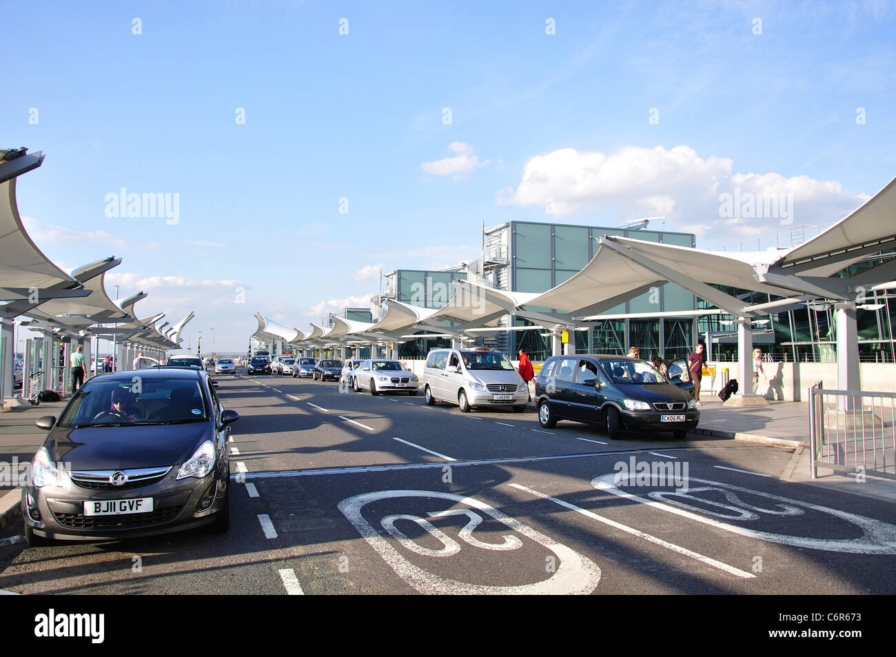 Departure level, Terminal 5, Heathrow Airport. London Borough of ...