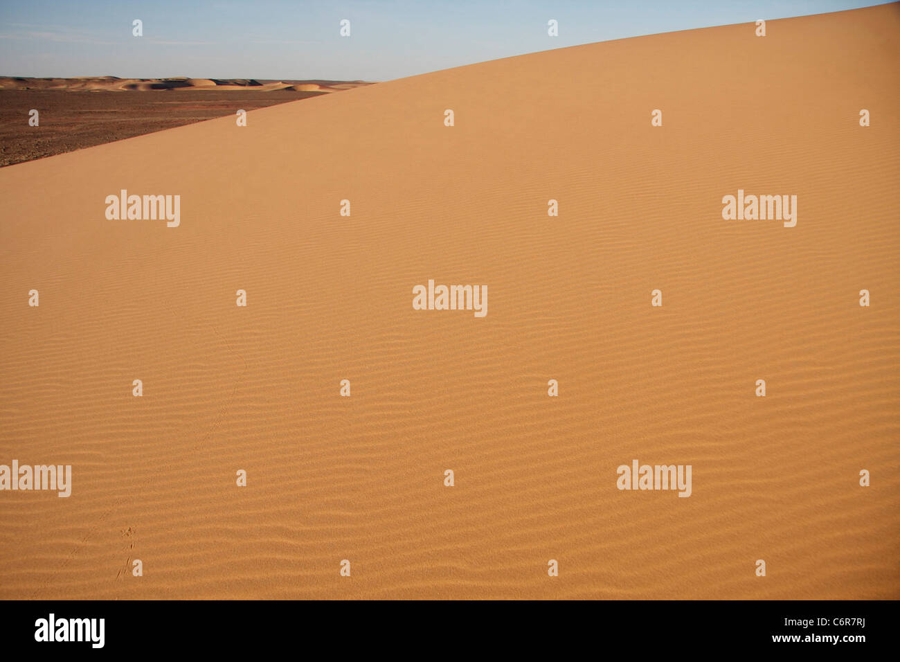 Sand slope hi-res stock photography and images - Alamy