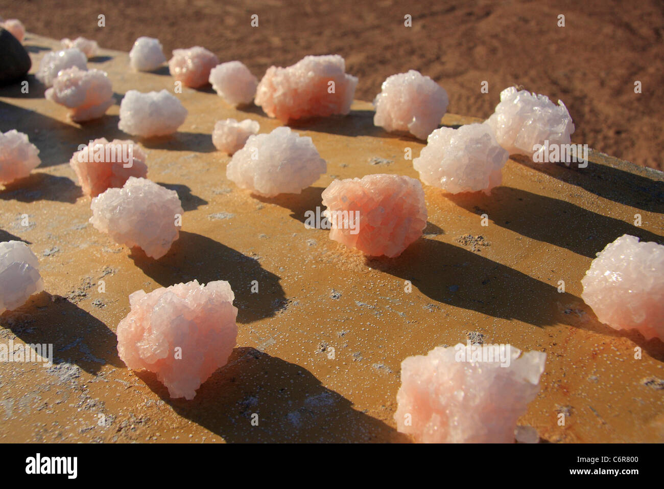 Salt crystal hi-res stock photography and images - Alamy