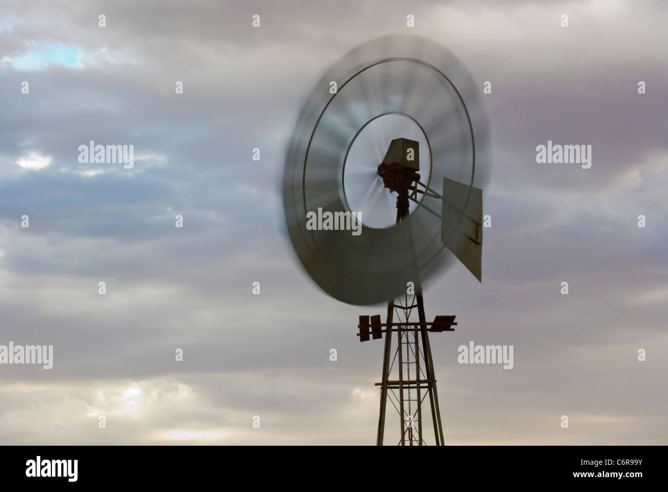 Fast spinning windmill hi-res stock photography and images - Alamy