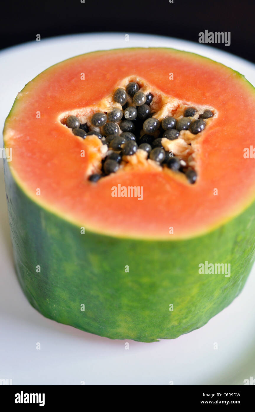 Star fruit cross section hi-res stock photography and images - Alamy