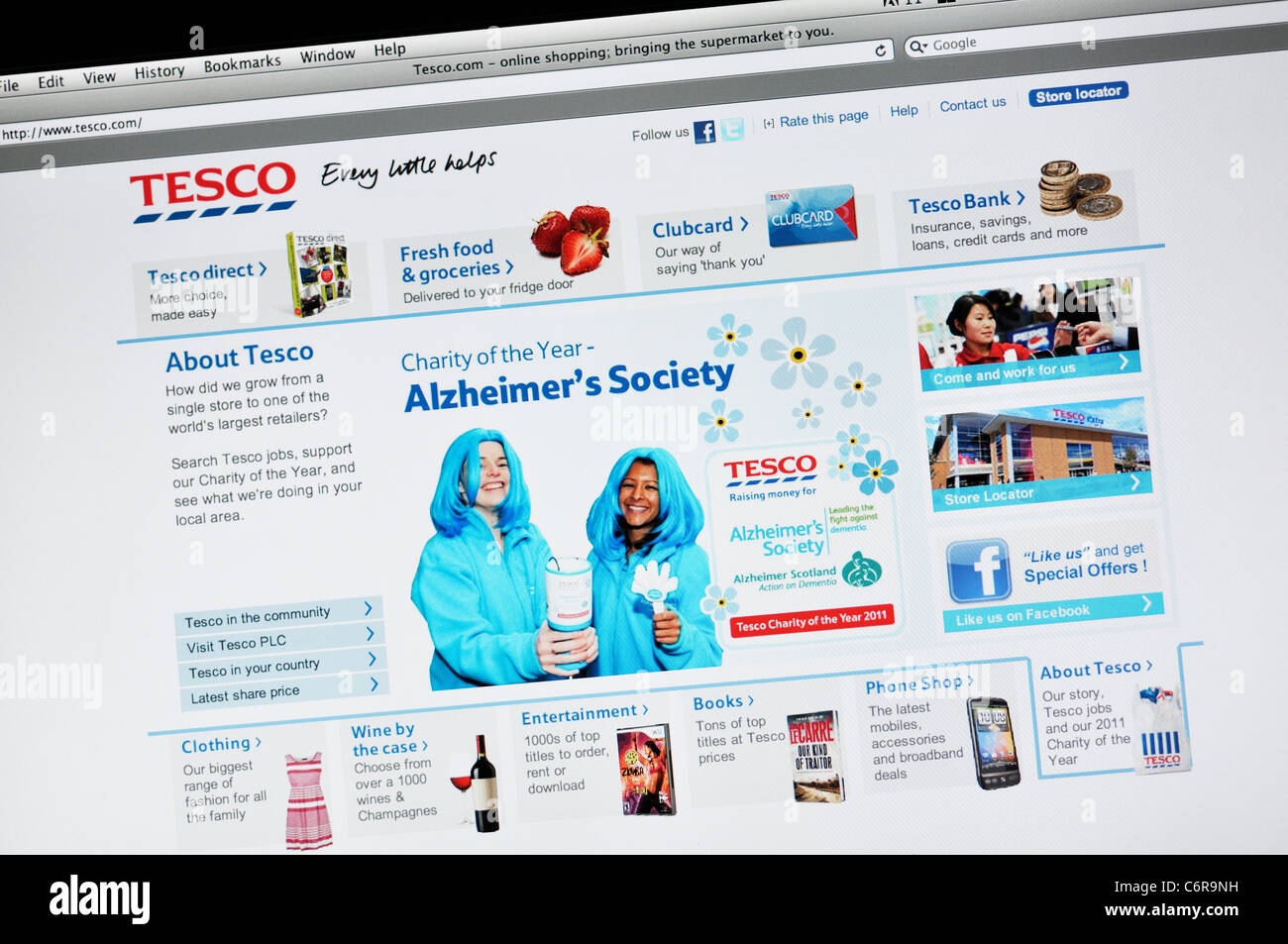 Tesco store online grocery shopping hi-res stock photography and images ...