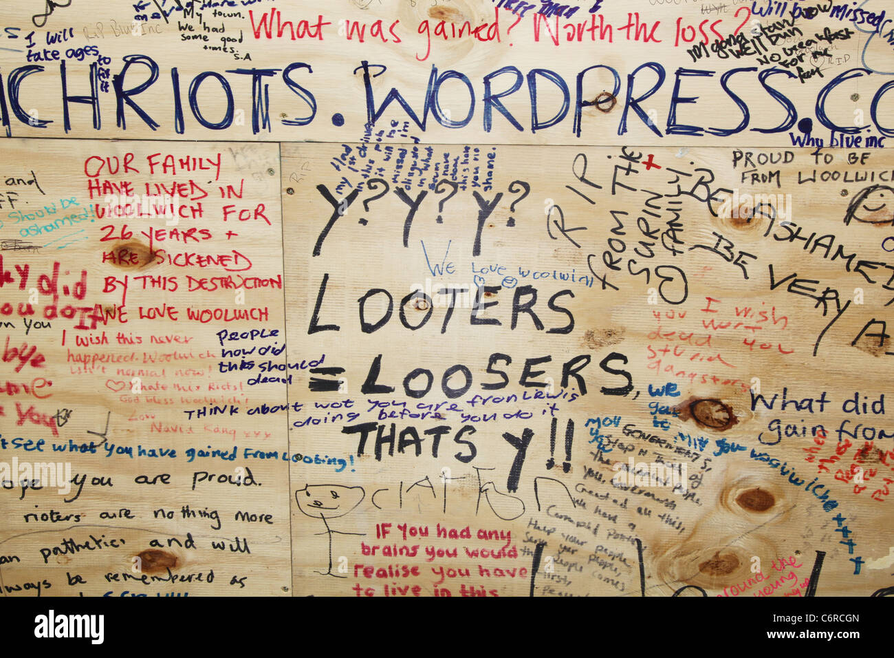 Aftermath of the Woolwich Riots 2011 Stock Photo - Alamy