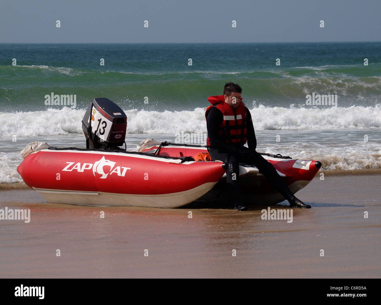 Outboard motor boat race racer hi-res stock photography and images - Alamy