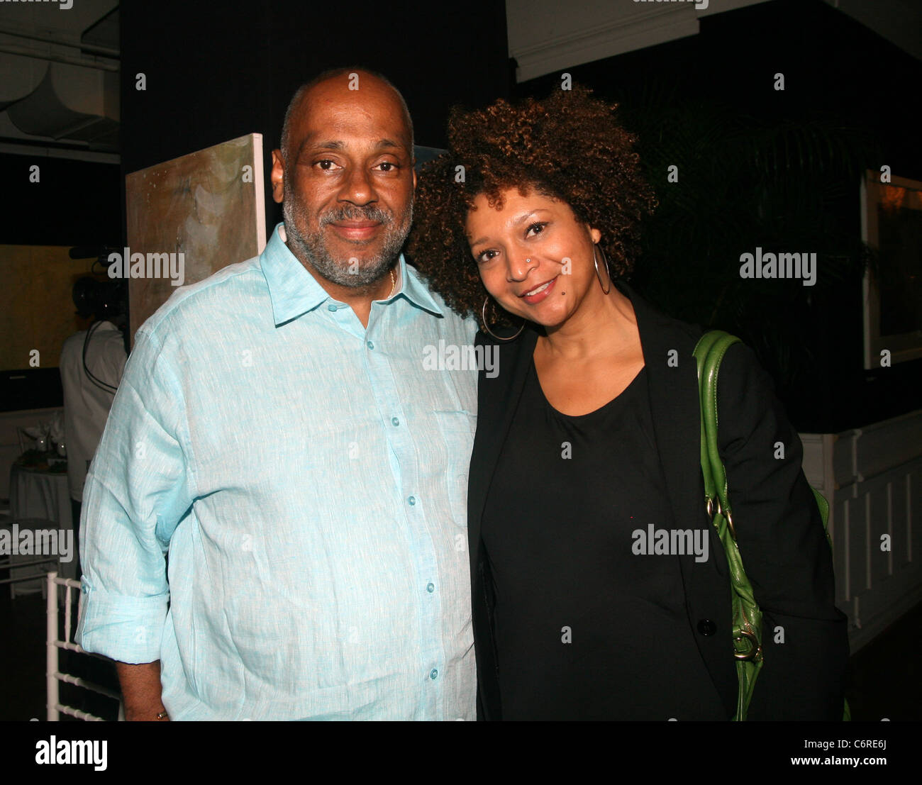 Danny Simmons Russell Simmons receives the National arts club's gold ...