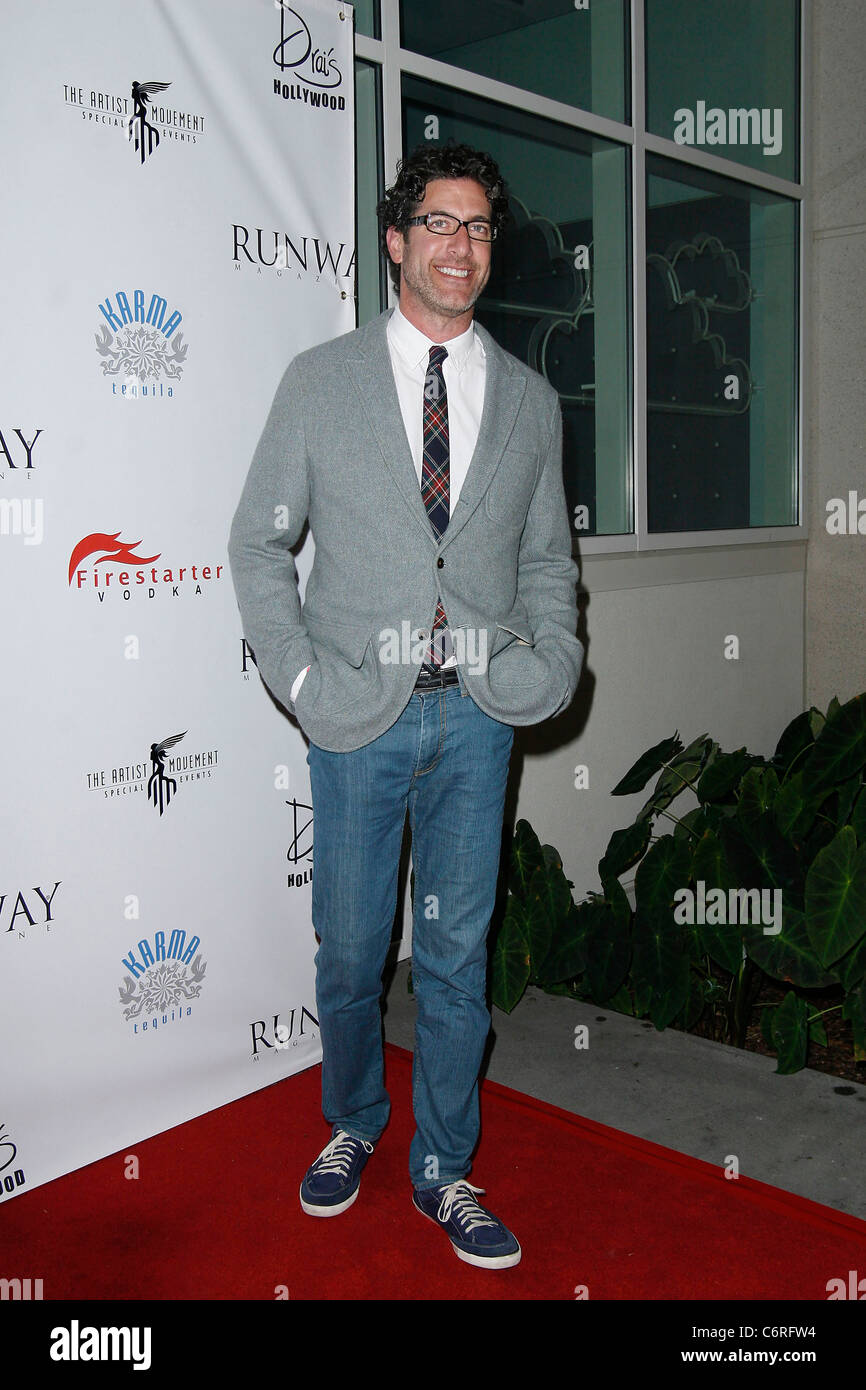 Eduardo Xol Runway Magazine Presents the Summer 2010 Issue release ...