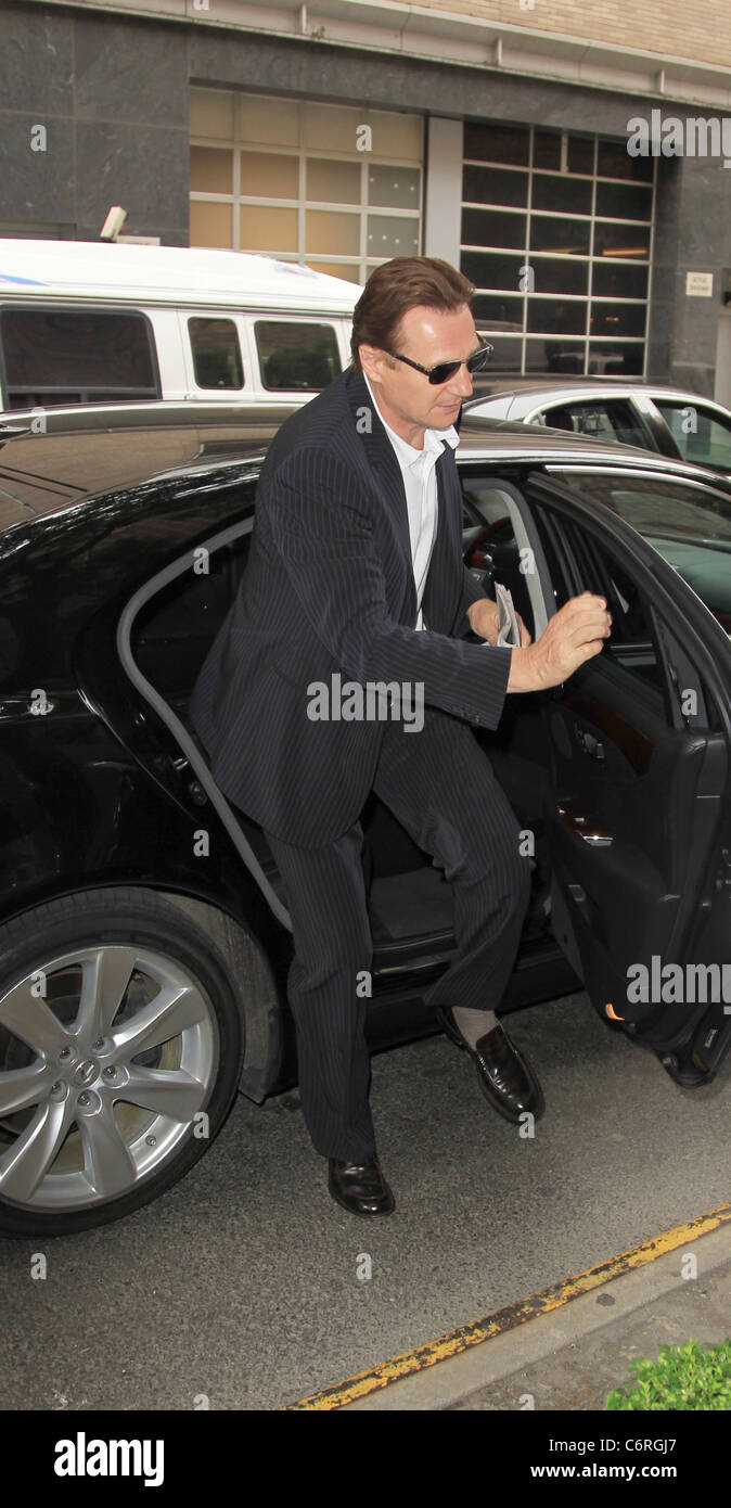 Liam Neeson returns to his home after appearing on ABC's 'Live with ...