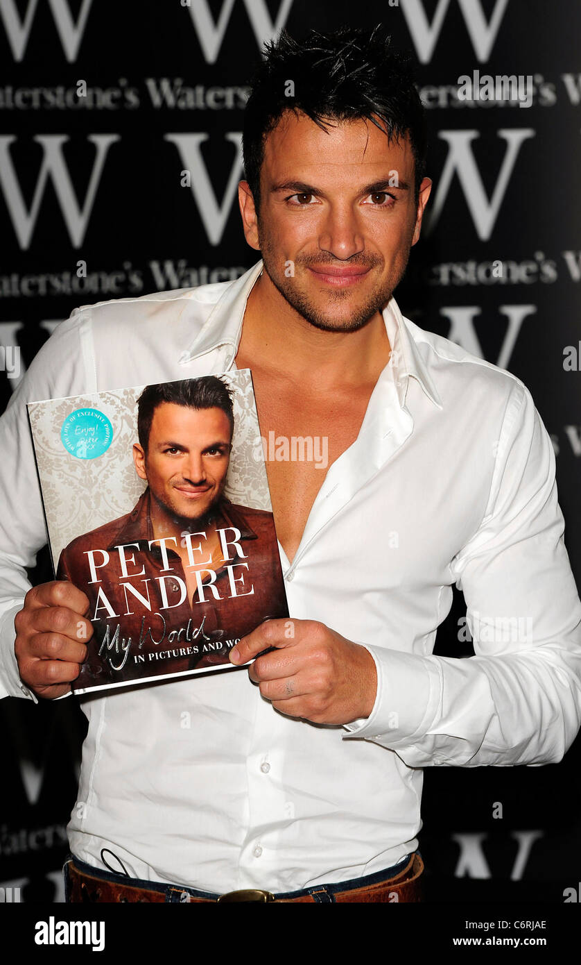 Peter Andre signs copies of his new book 'My World' at Waterstone's ...