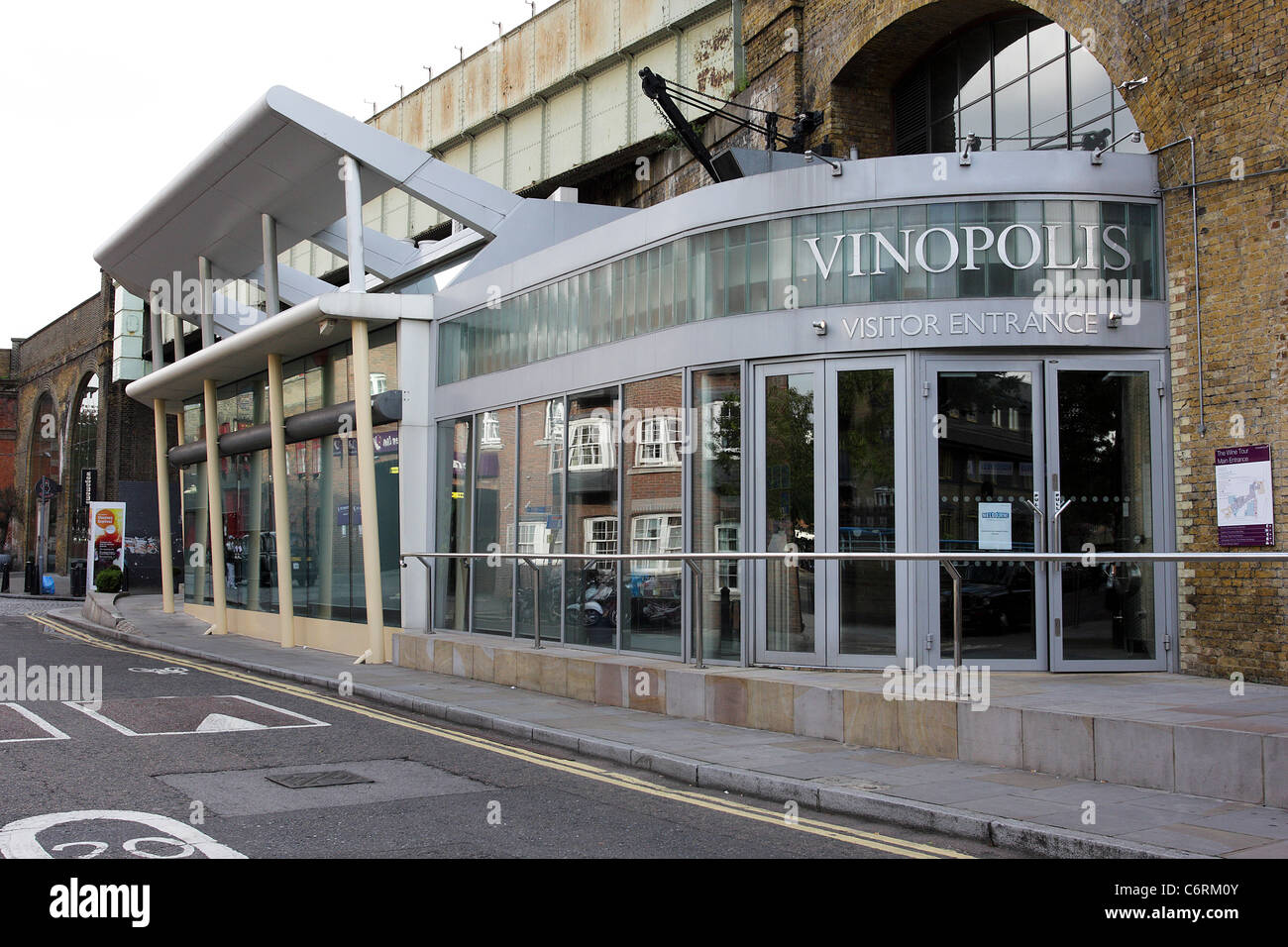 Vinopolis in Park Street, unsure but think it is now closed as stated ...