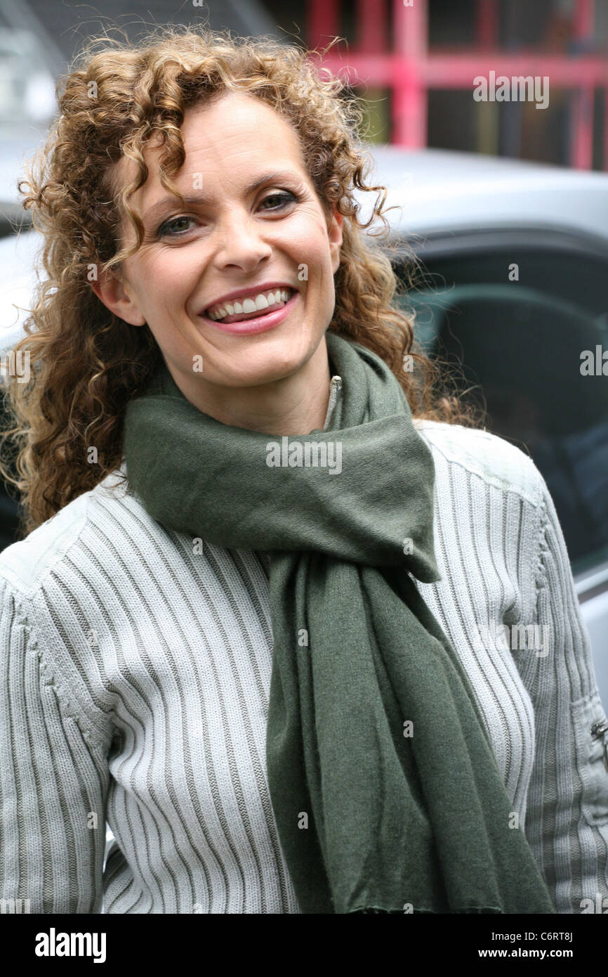 Tracy shaw hi-res stock photography and images - Alamy