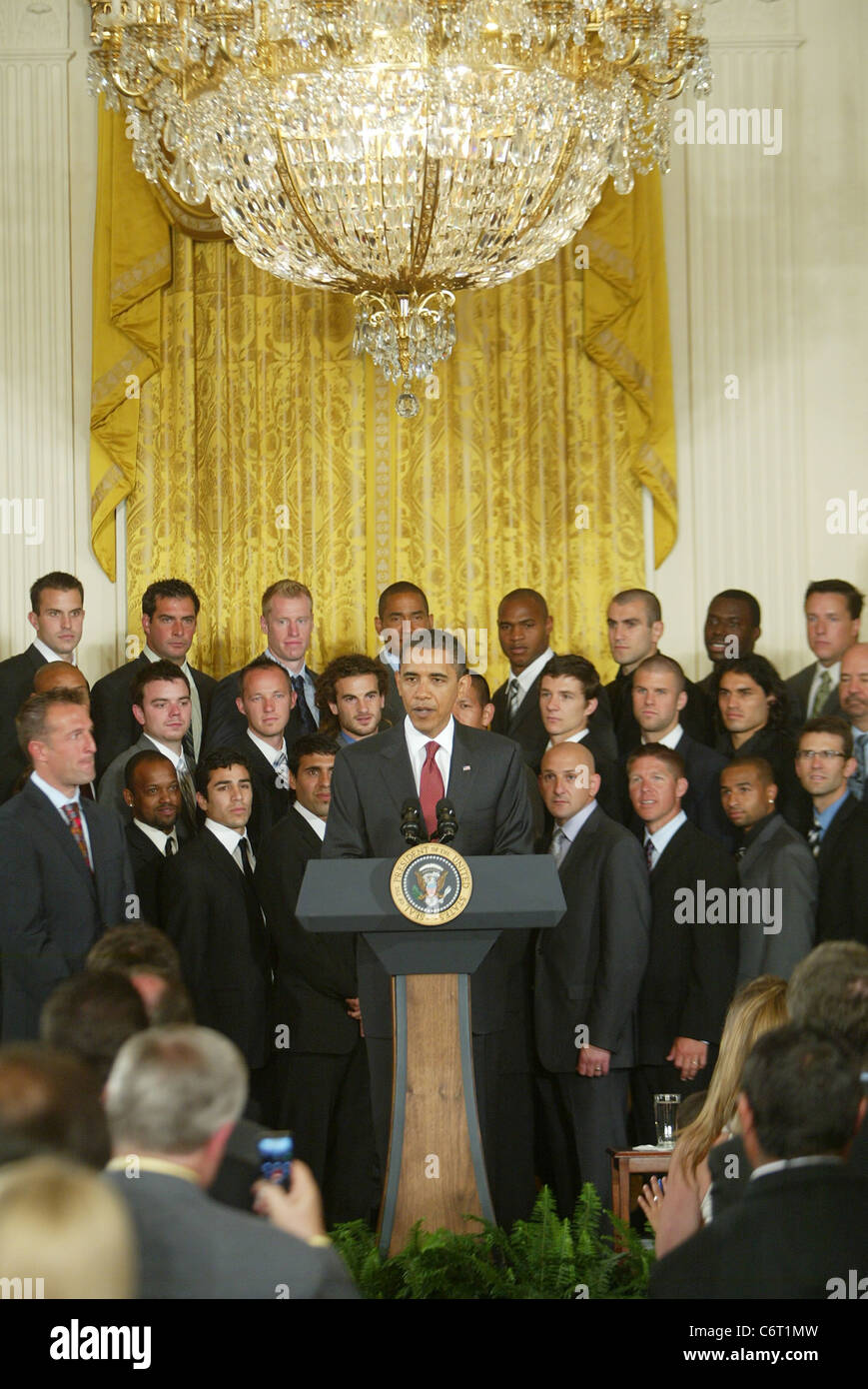 President Barack Obama welcomes the Major League Soccer Champion Real ...