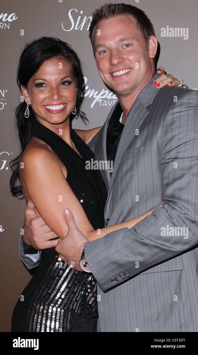 Tye Strickland and Melissa Ryecroft Simon G. Jewelry presents a star ...