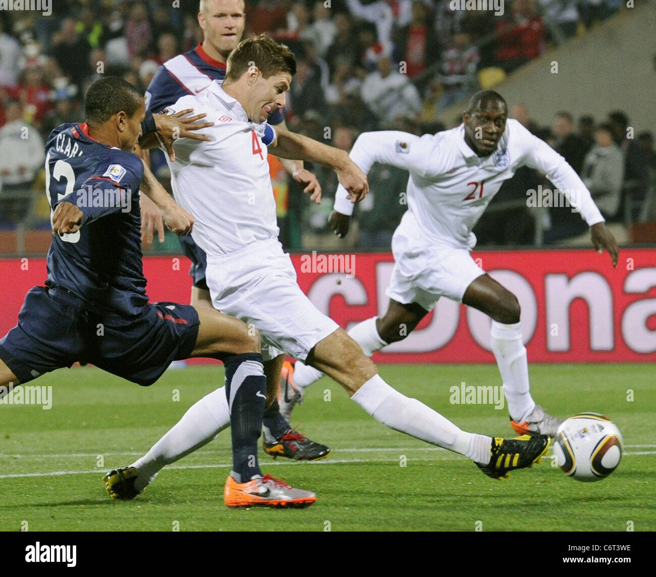 Steven Gerrard The 2010 FIFA World Cup match England vs. United States ...