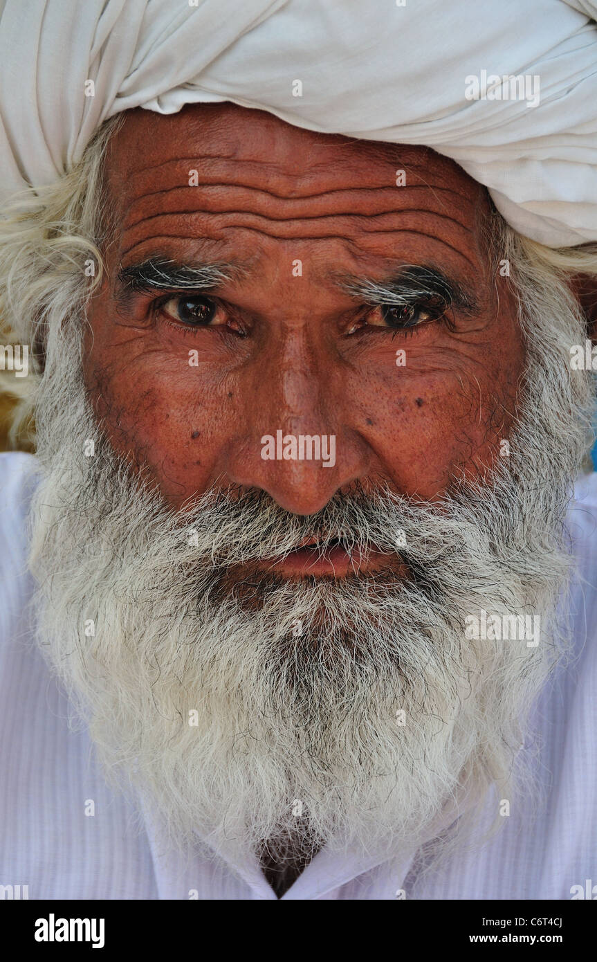 Golden temple complex amritsar hi-res stock photography and images - Alamy